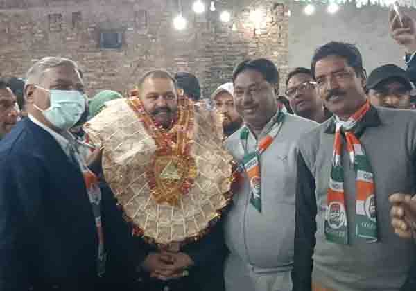 Sushil Rinku stronger in Jalandhar West, BJP's Sohan9