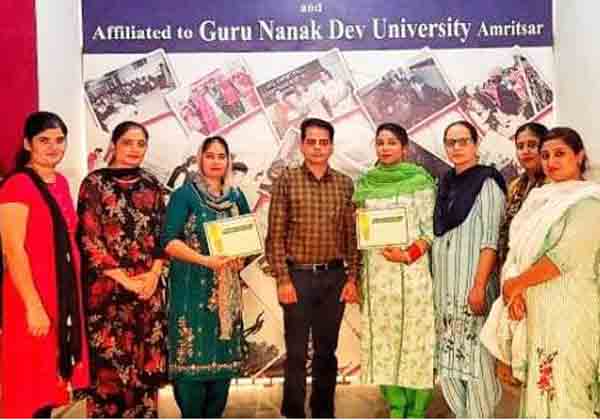 Excellent performance of the students of Dips College 1